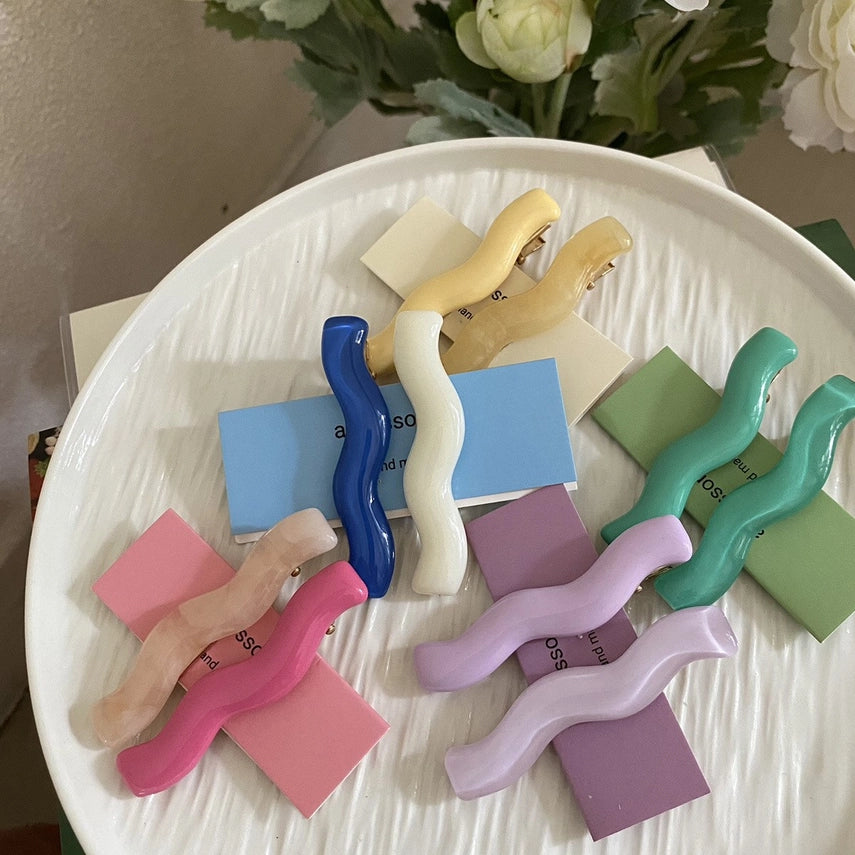Candy Color Acrylic Wave Hair Clip | Jolley's Corner